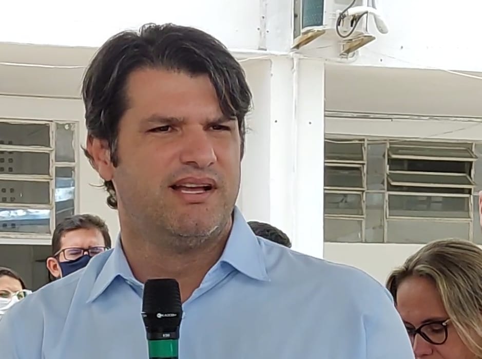 Léo confirma mini-reforma com a volta de Daniel a titularidade do ...
